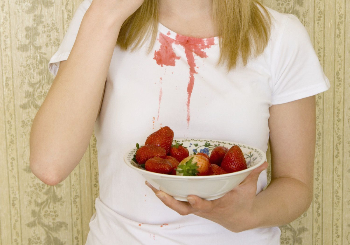 How to remove strawberry stains » Remove Any Stains